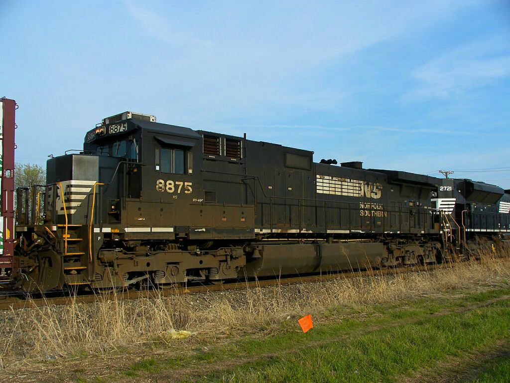 NS 8875